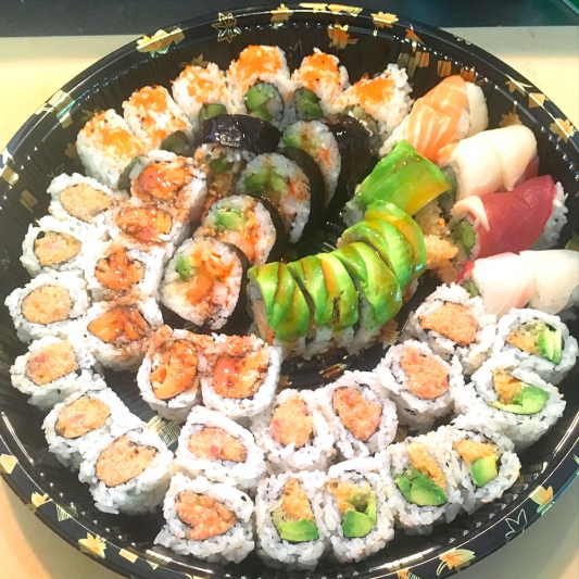 106. Maki Party Tray (74 pcs) | UME Fashion Sushi